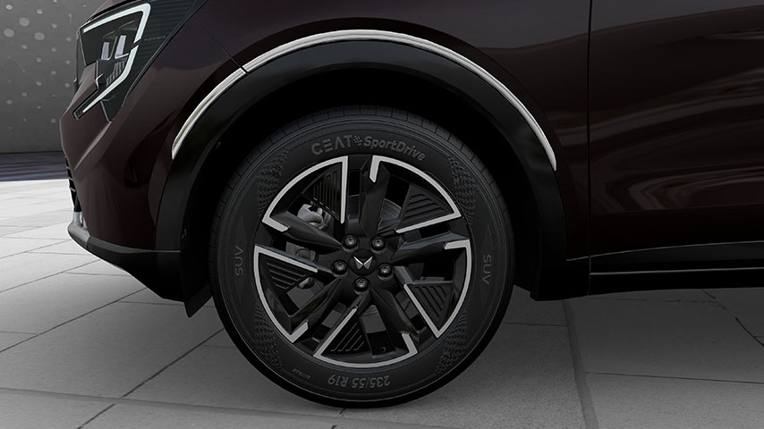 XUV 7XO