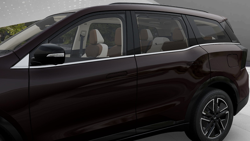 XUV 7XO